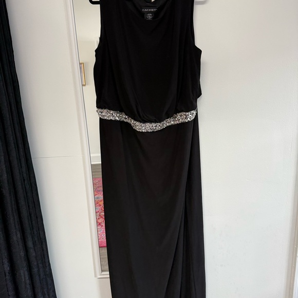 Cachet | Dresses | Cachet Black Evening Dress With Silver Accents ...